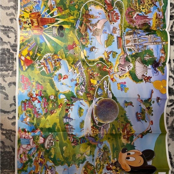 Disney | Wall Decor | Walt Disney World 99 Illustrated Resort Map ...
